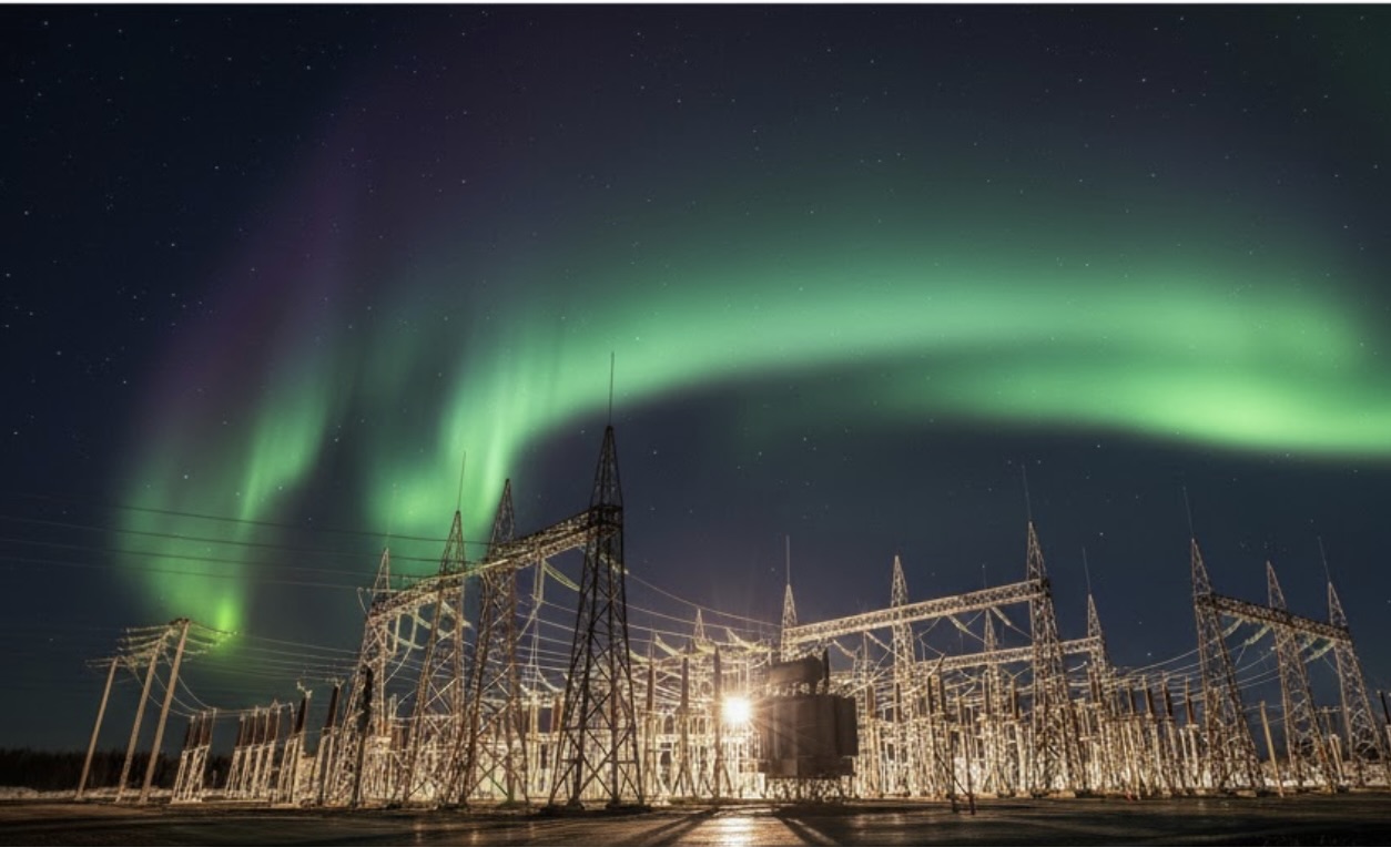 What to Expect in a Solar Storm (And How to Prepare For It)