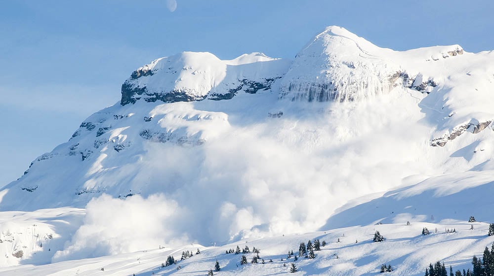 How to Survive an Avalanche | Emergency Preparedness - Survival Life ...